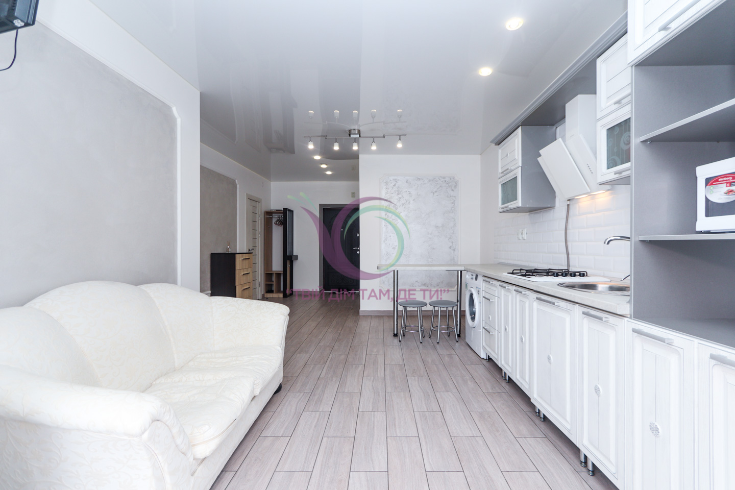 1-к. квартира з і\о у центрі міста за вул. Мельника - Оренда квартир ...